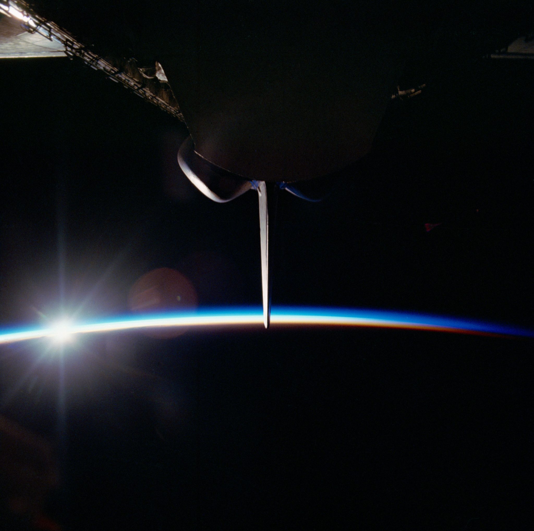 Bernard Harris, Jr.: The First African American Spacewalker - Cosmosphere